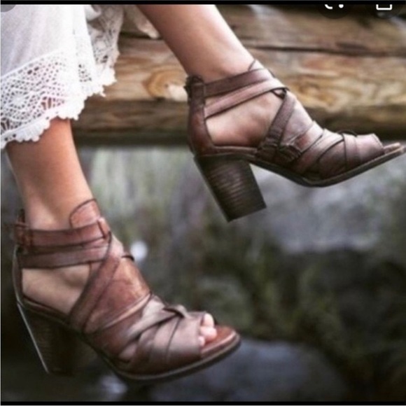 Freebird by Steven | Shoes | New Freebird Claw Distressed Brown Leather Strappy Heel Gladiator ...